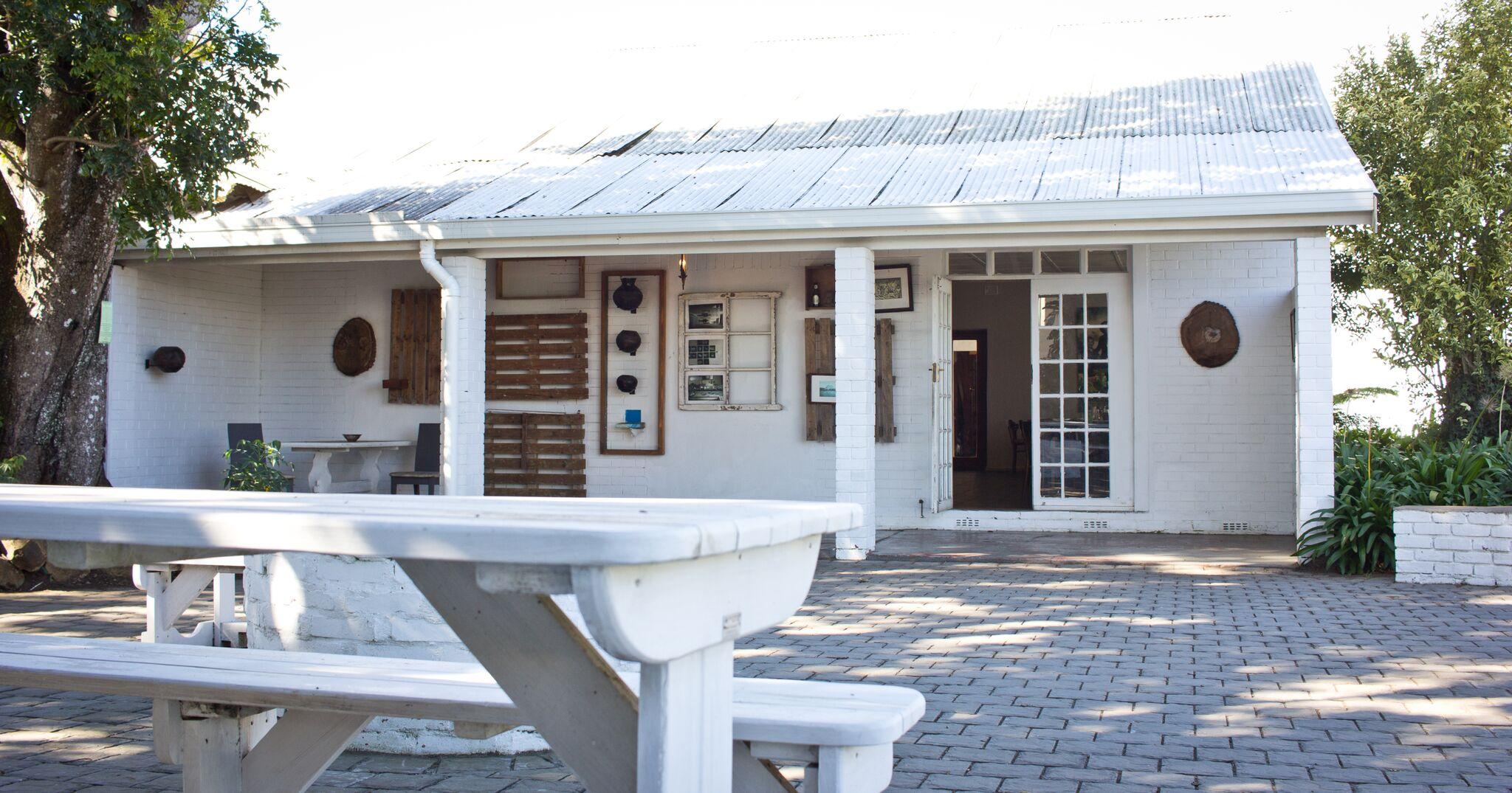 Durban Eshowe Hotel Accommodation & Tours | The George Hotel